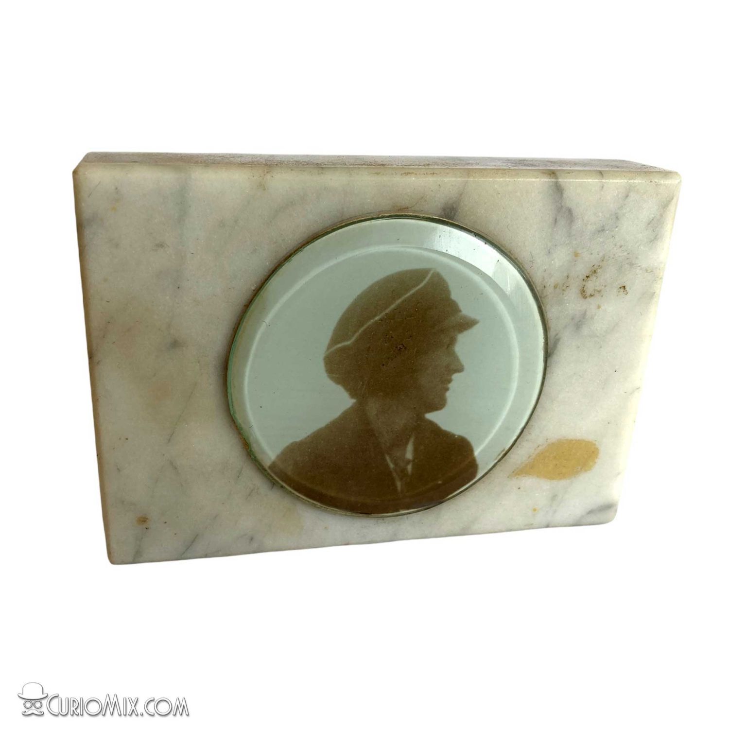 Marble Frame - Curio Mix