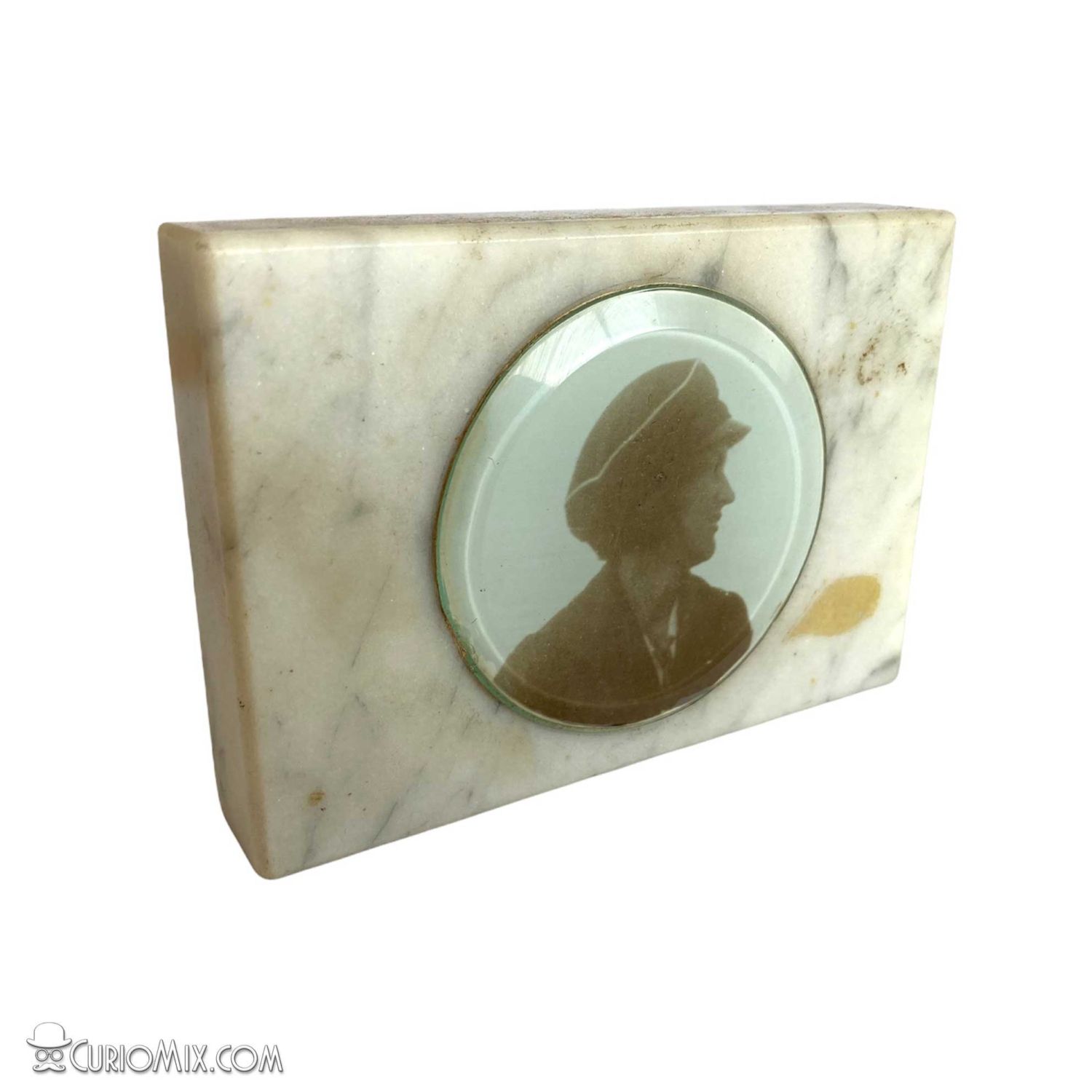 Marble Frame - Curio Mix